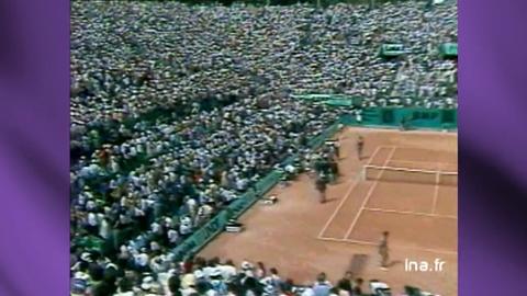 Video - Live @ Wimbledon presenter Mats Wilander's sportmanship ...