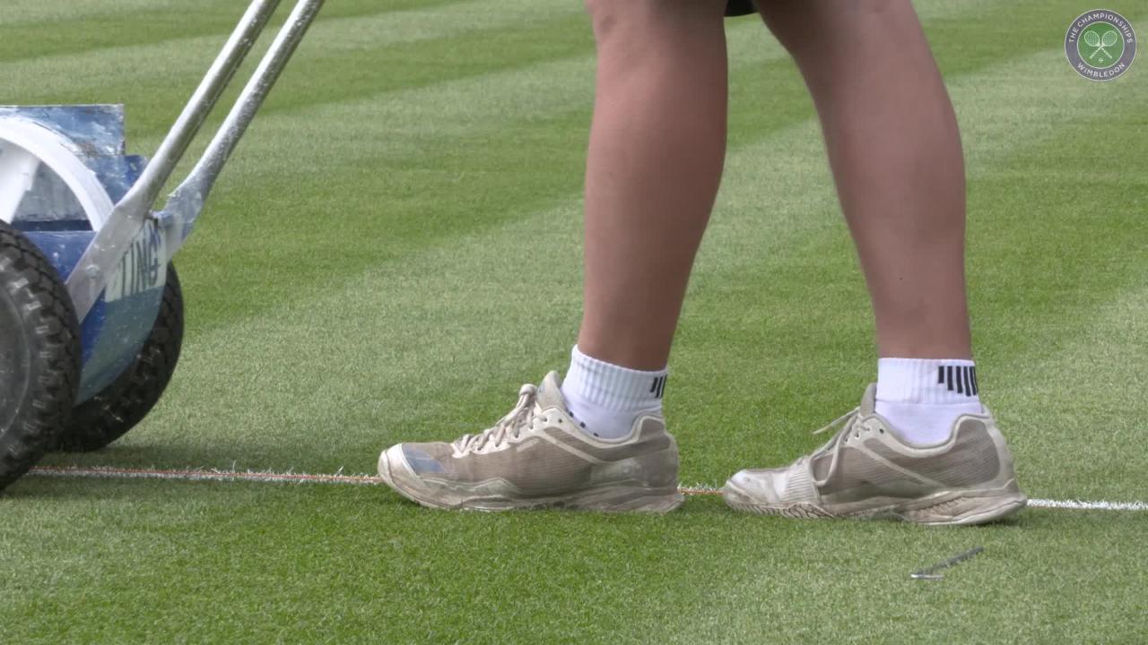 Video - Painting the first lines of 2018 - The Championships, Wimbledon ...